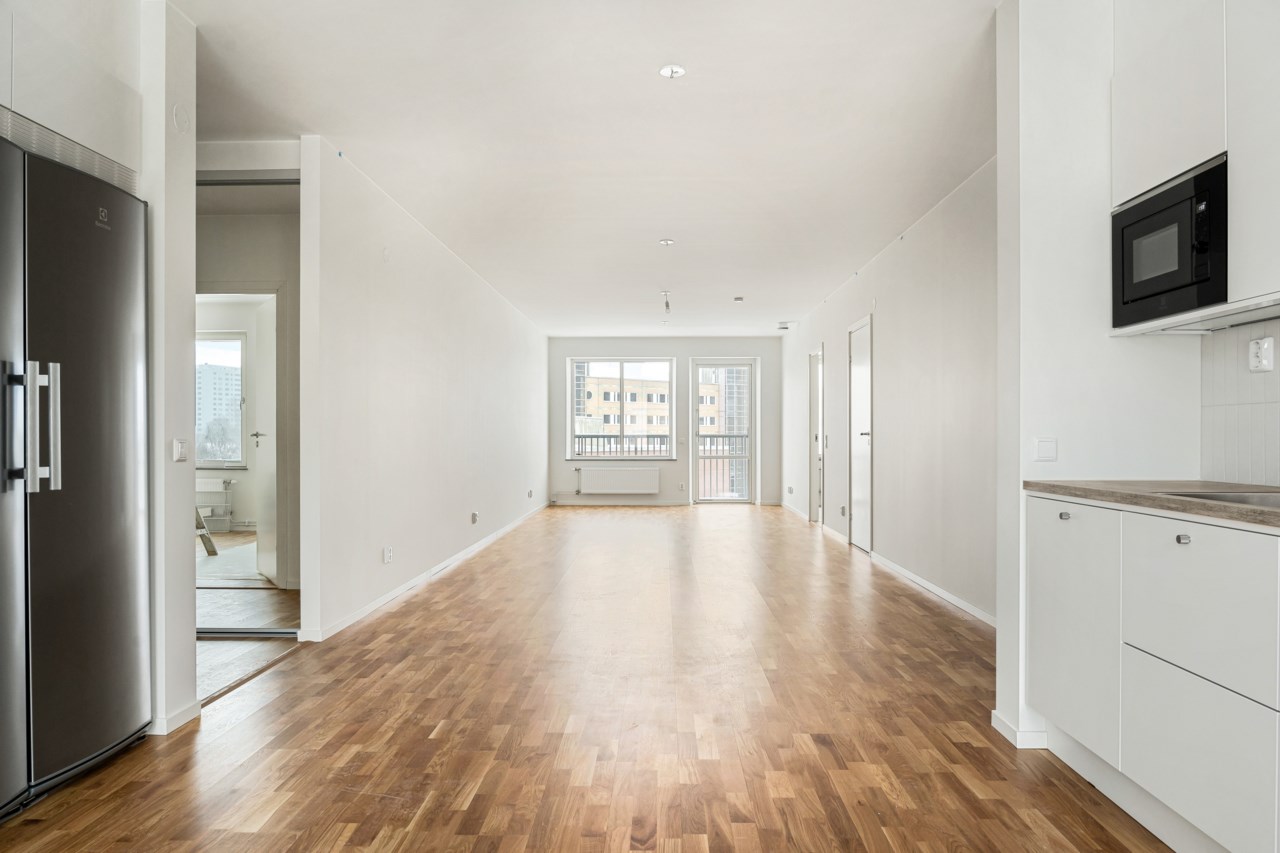 I öppen planlösning mot kök finner ni vardagsrummet. Vardagsrummet ...