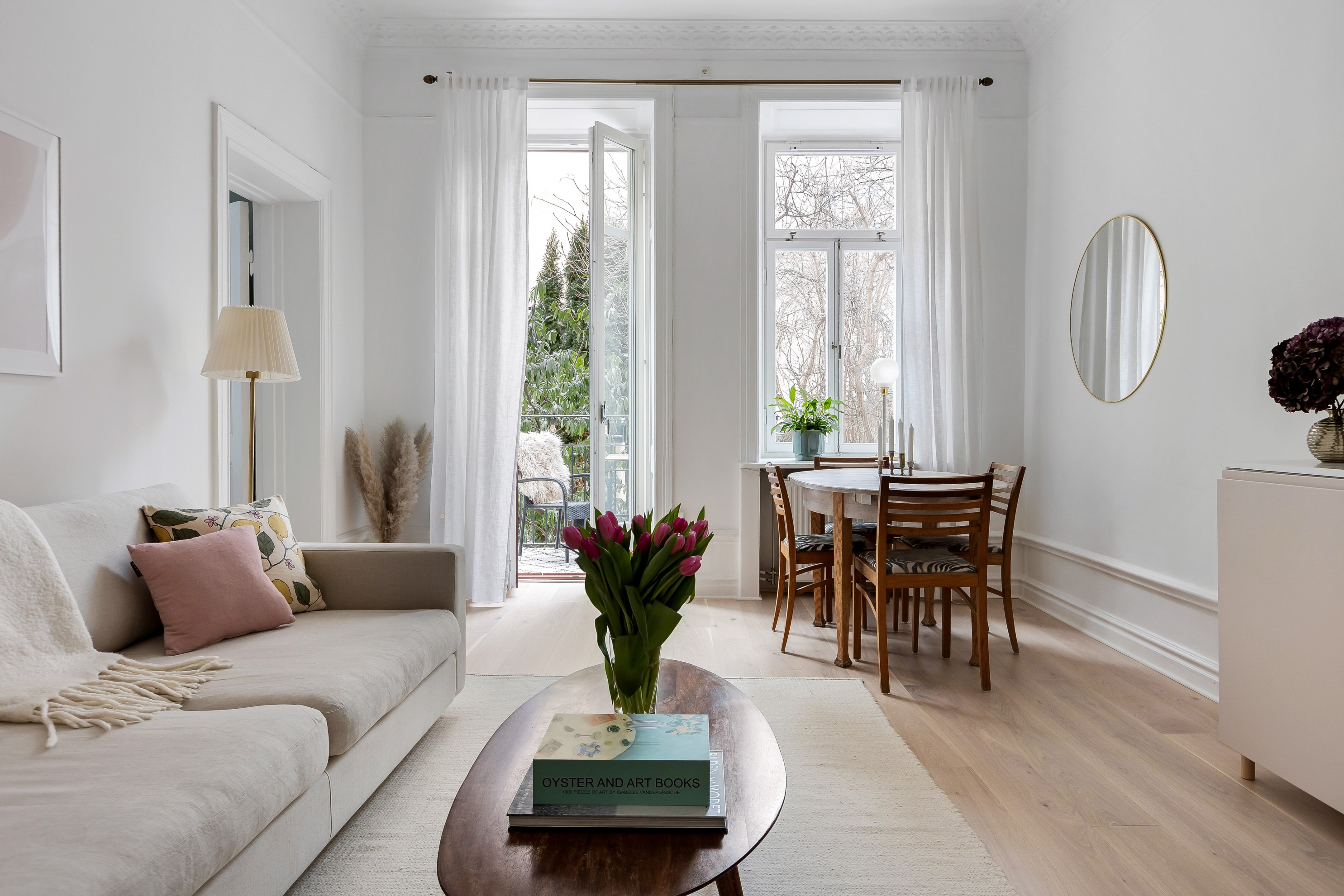 Såld lägenhet på Valhallavägen 14 i Östermalm